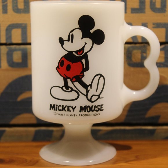 Disney | Kitchen | Vintage Mickey Mouse Milk Glass Coffee Cup 2 Tall ...